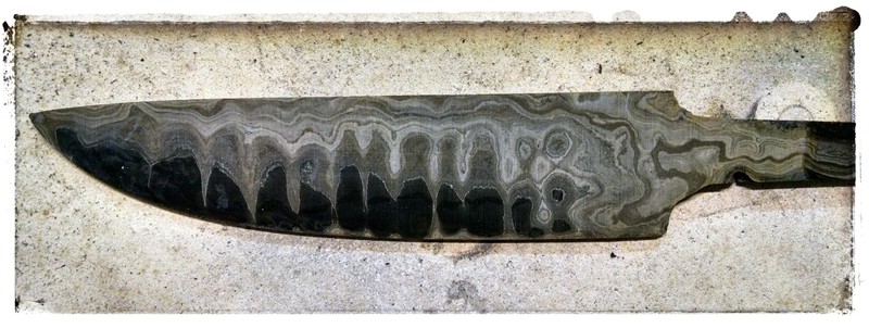 Construction technique for a Pattern-Welded Wolf's Tooth Knife